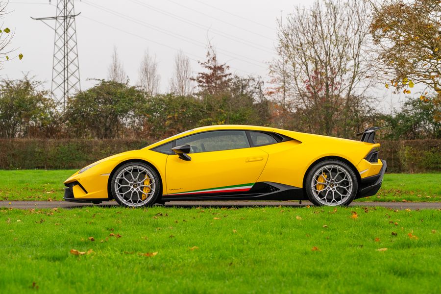 Lamborghini Huracan Performante 5.2 V10 LP640 for Sale | Clinkard ...